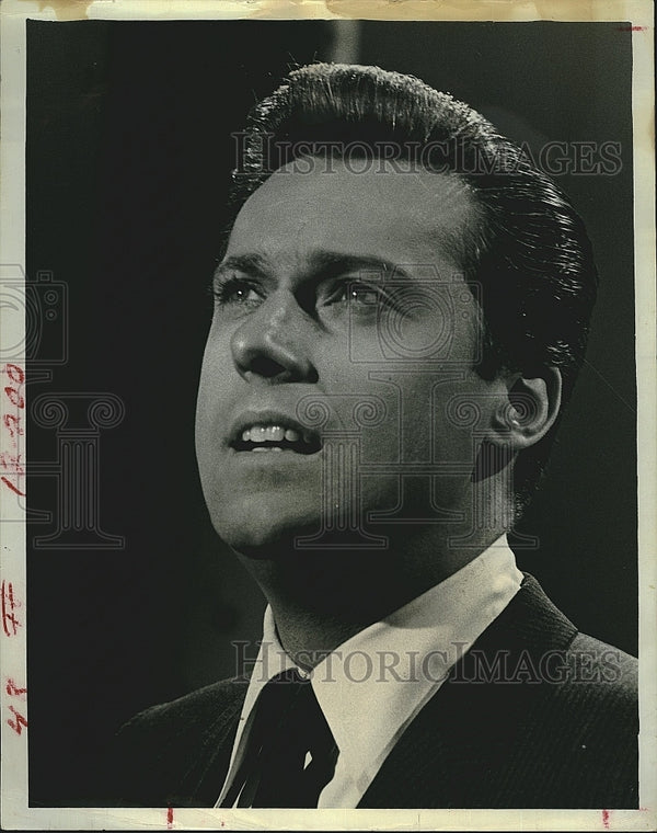 1966 Press Photo Singer Jack Jones, Known For "The Impossible Dream ...
