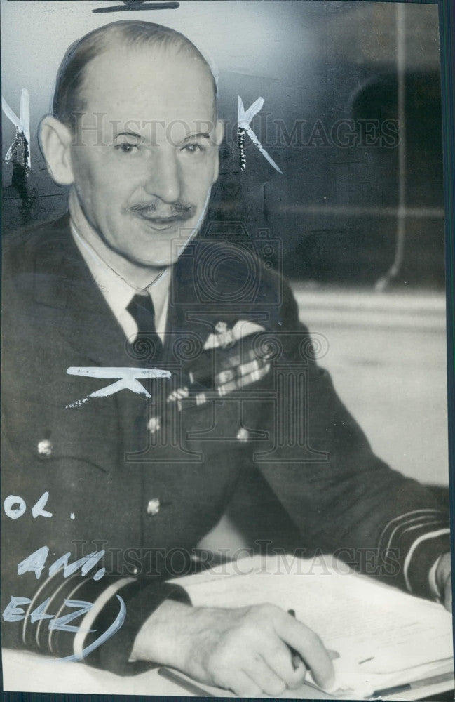 1940 British Royal Air Force Sir Robert Brooke Photo - Historic Images