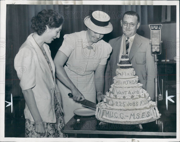 1939 Detroit News WWJ Radio Program Press Photo - Historic Images