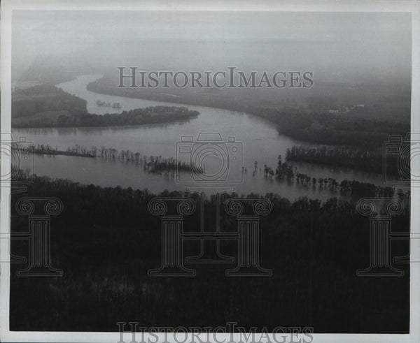 1975 Aerial View of Bouldin Dam Break, Wetumpka, Alabama - Historic Images