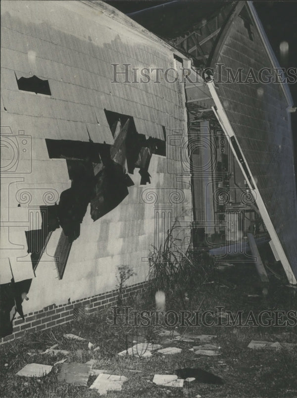 1971, damage to Birmingham, Alabama building after explosion - Historic ...