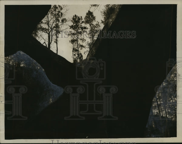 1953 Press Photo Double span is one of two natural bridges in Winston ...