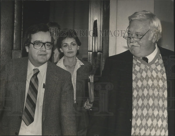 1983 Prosecutor Louis Wilkinson and others leaving court - Historic Images