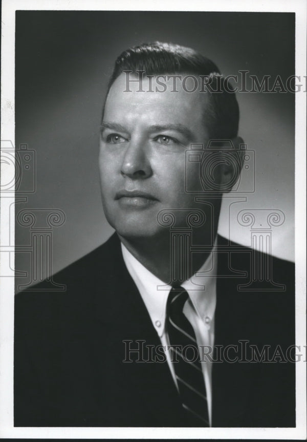 1967 Press Photo Clarence H. Cook Jr., manager, Alabama Gas Corporatio ...