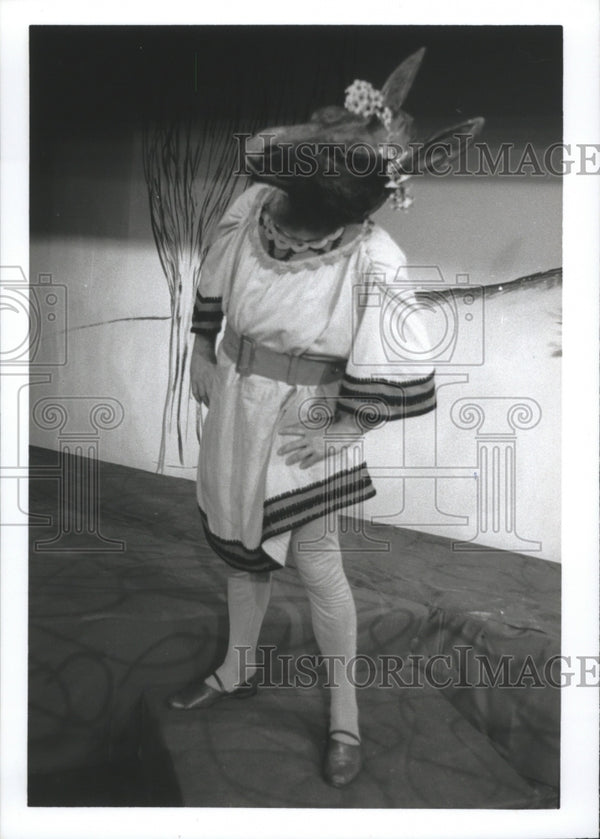 1966 Press Photo Harold Hunt - abna32440 - Historic Images