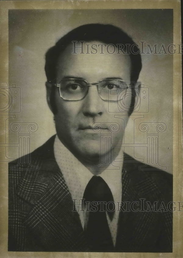 1975 Doctor Victor J. Matukas Jr., Assistant Dean, Dentistry School ...