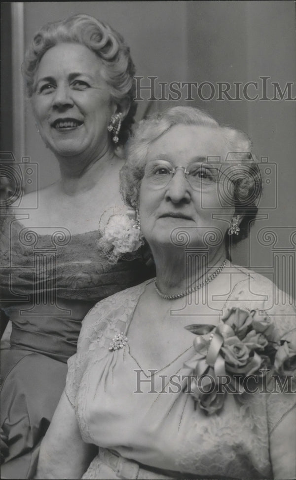 1957 Montgomery, Alabama Clubwomen Elizabeth May, Miss Lucie Dowe ...