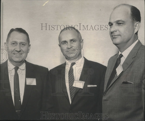 1960, James C. Lee Junior, president of Buffalo Rock Company, Others ...