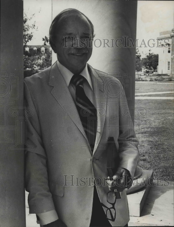1972, Allen Rankin, Writer of Readers Digest - abna39235 - Historic Images