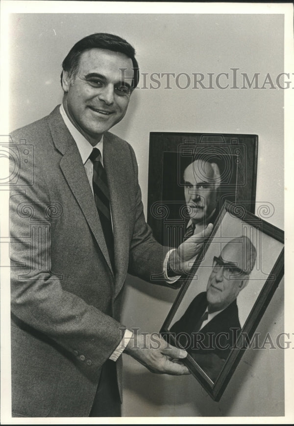 1986 Michael Pizitz with Portraits of Louis and Isadore Pizitz ...