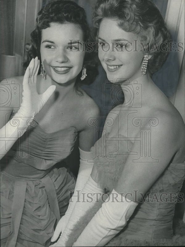 1960 Press Photo Alabama Junior Misses Barbara Jane Gillis and Jackie ...
