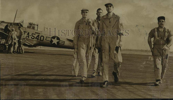 1951 Press Photo Civilian Pilots Participate in Craig Air Force Base T ...