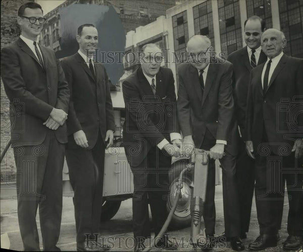 1965, Richard Pizitz, Department Store Executive, ground breaking, AL ...
