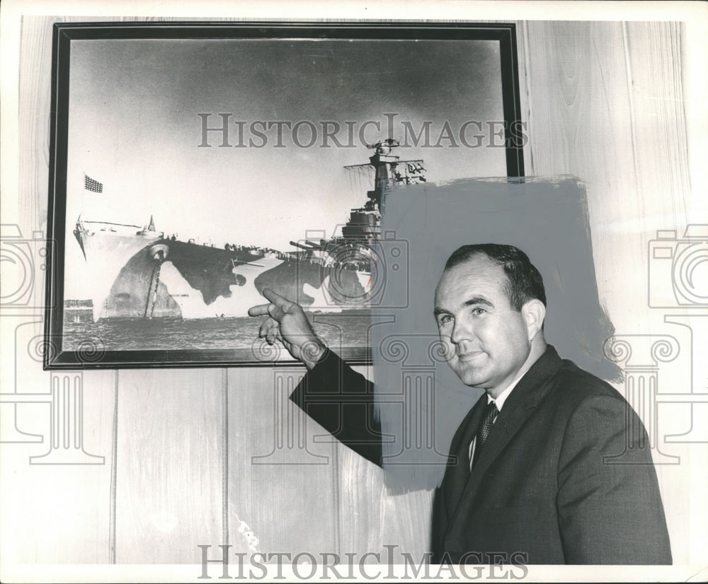 1962, Alabama Governor John Patterson points to photo of battleship ...