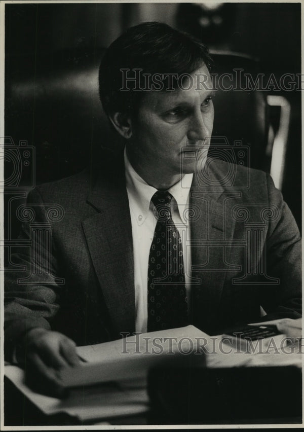 1989 Press Photo Joel Dubina, US District Court Judge, - abno09438 ...