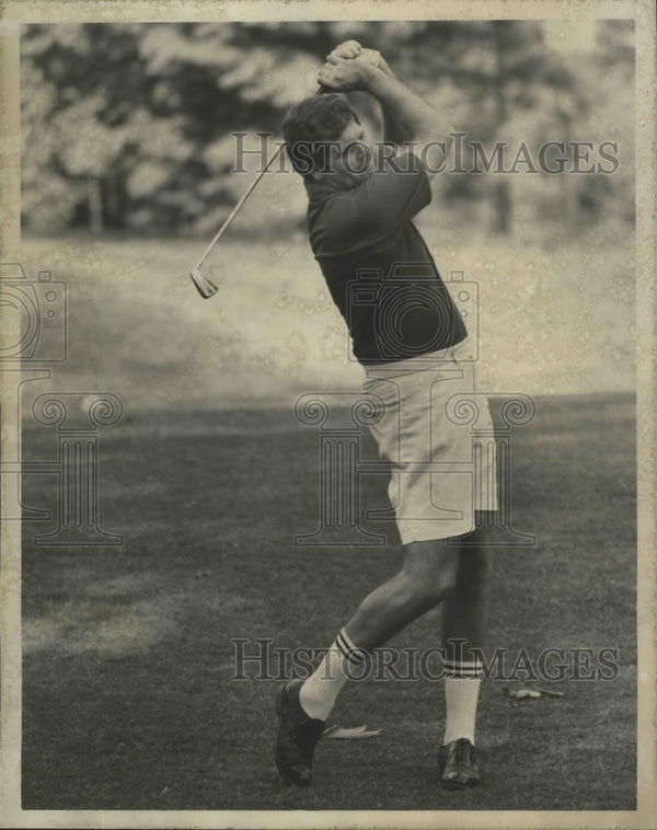 1977 Press Photo Former University Of Alabama Golfer Tom Jones, Jr. Us ...