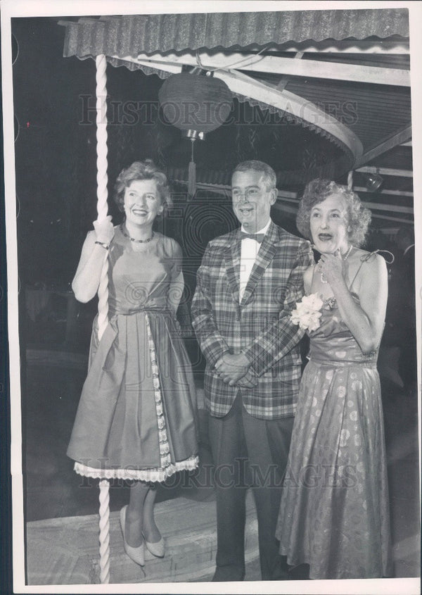 1960 Hollywood Actress & Comedian Peggy Cass Press Photo - Historic Images