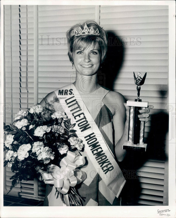1967 Colorado Mrs. Littleton Homemaker Mrs. Gary Lovell Press Photo ...