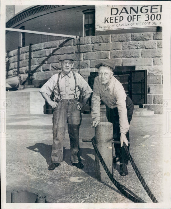1946 Chicago, Illinois Four Mile Water Crib Keeper John Beuckman Press ...