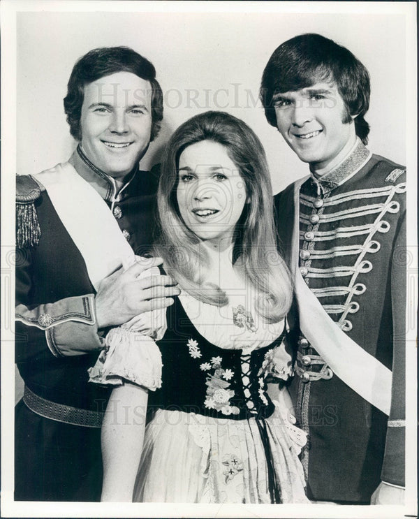 1973 Chicago, Illinois Opera Bonnie Hamilton, Harry Danner Press Photo ...