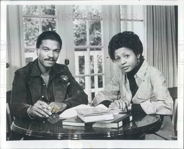 1976 American Hollywood Actors Billy Dee Williams & Judy Ann Elder Pre ...