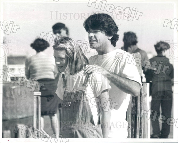 1995 Actors Peter Gallagher & Emmy Winner Claire Danes Press Photo ady ...