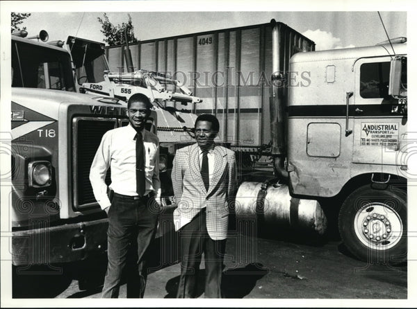 1983 Press Photo Brian E. Hall and William Hall at their small truckin ...