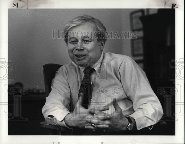 1984 Press Photo President George Kidd of Tiffin University - Historic ...