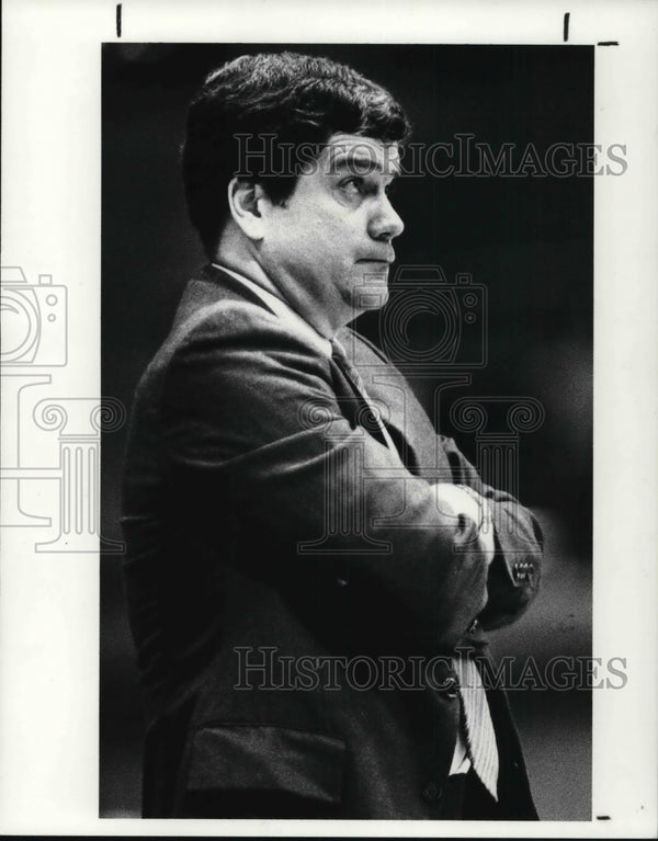 1987 Press Photo Cleveland State University coach, Kevin Mackey ...