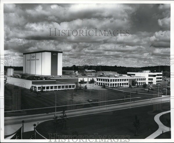 1987 Press Photo Stouffer's Factory. - Historic Images