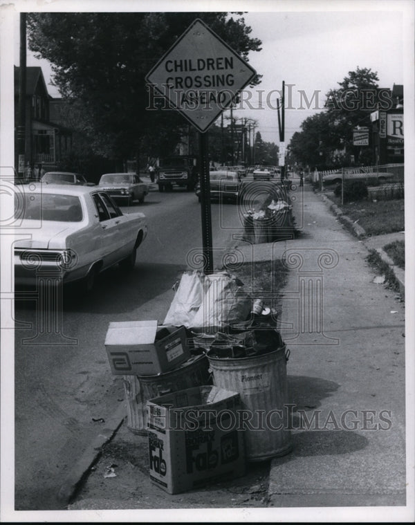 1970 Garbage Collectors Strikes - Historic Images