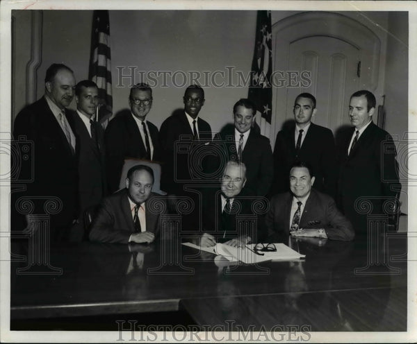 1969 Gov James Q. Rhodes, Sen Tennyson Guyer, Harry V Jump - Historic ...