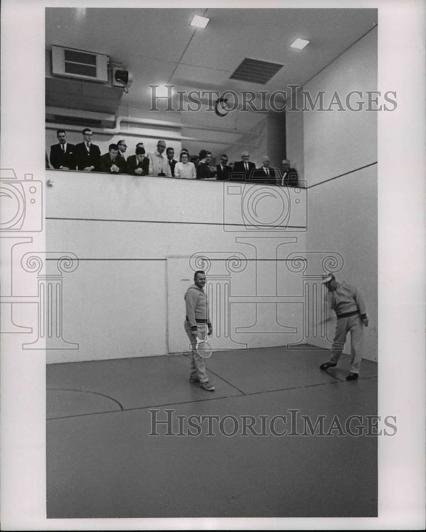 1968 Press Photo Lee Tressel & AB Boads Jr playing hand ball courts at ...