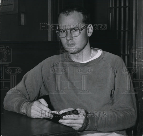 1954, Dr. Sam Sheppard and bible. Ohio. - cvb17332 - Historic Images