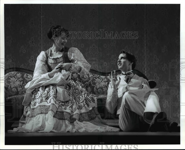 1993 Press Photo Bridgit Ryan and Jared Reed in "The Lady From The Sea ...