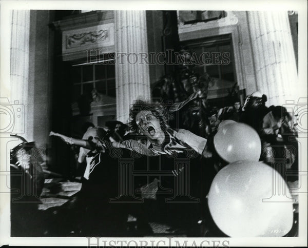 1971 Press Photo Shanthy Station- Riots and demonstrations simulated ...