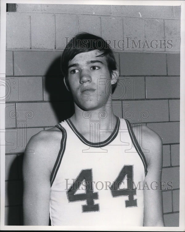 1971 Keith Finan-St. Eduard Basketball team member - Historic Images
