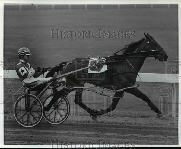 Press Photo Horse Dare You To, Driver Mike Lachance - cvb46773 ...