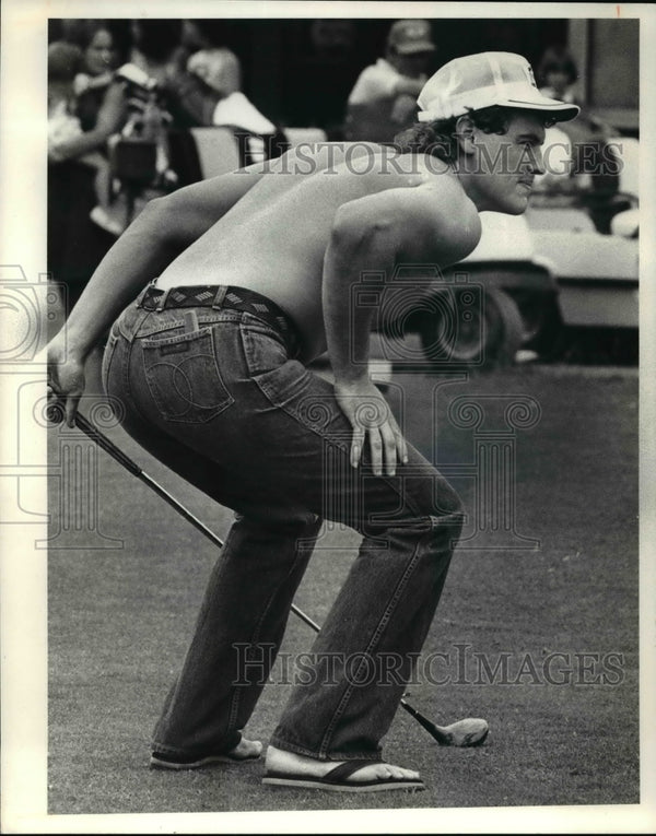 1981 Press Photo Joe Charboneau on his tee shot at Lander Haven countr ...
