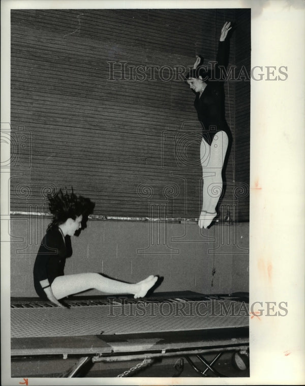 1980 Press Photo L-R, Mary Borkowski and Beth Fairchild - cvb48968 ...