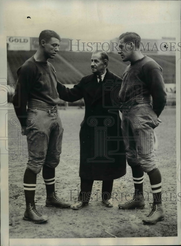 1930 Press Photo Leonard Macaluso, Coach Andy Kerr and Captain Les Har ...