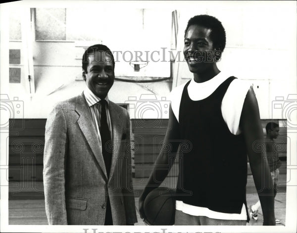1988 Press Photo Tim Reid and Leroy Powell on Frank's Place TV show ...