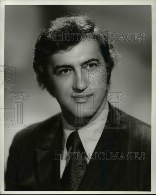 1973 Press Photo Daniel Lydon Cleveland District Manager Air France ...