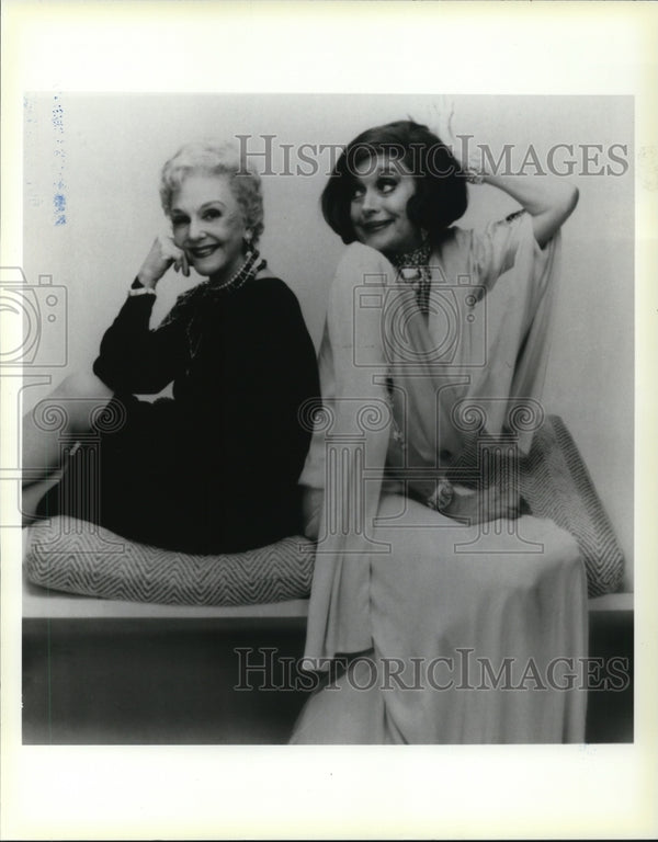 1986 Press Photo Mary Martin and Carol Channing star in Legends musica ...
