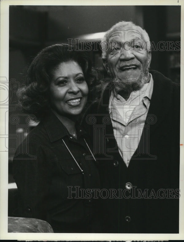 1980 Marguerite Ray and Redd Foxx star in Sanford & Son - Historic Images