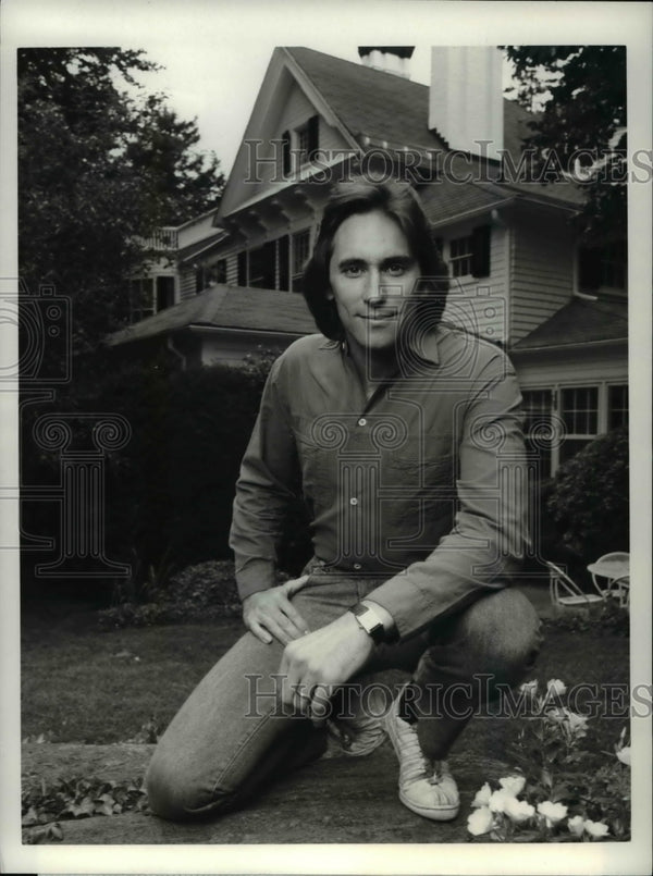 1985 Franc Luz "Hometown" - Historic Images