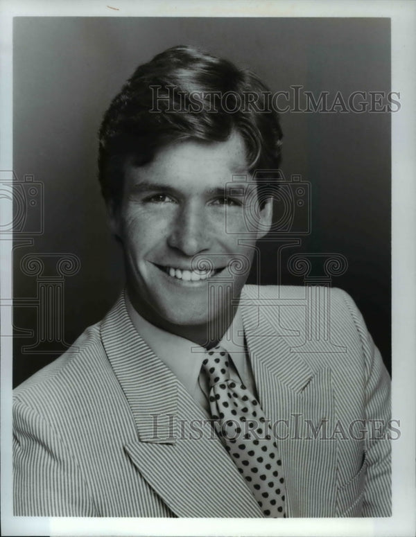 1983 Press Photo Shea Farrell in "Hotel" - cvp55352 - Historic Images