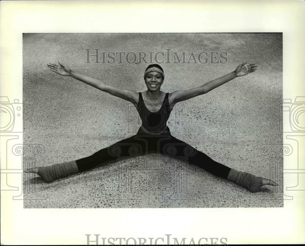 1982 Press Photo April Kerr Dancer - cvp66419 - Historic Images