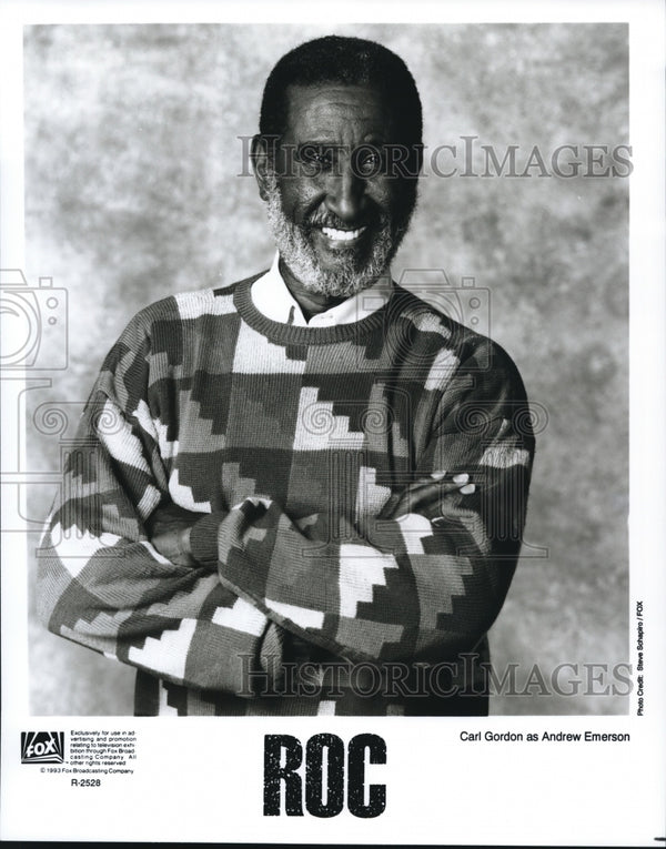 1993 Carl Gordon stars as Andrew Emerson in Roc - Historic Images