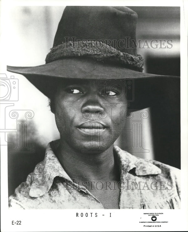 Press Photo Georg Stanford Brown stars as Tom in Roots The Next Genera ...